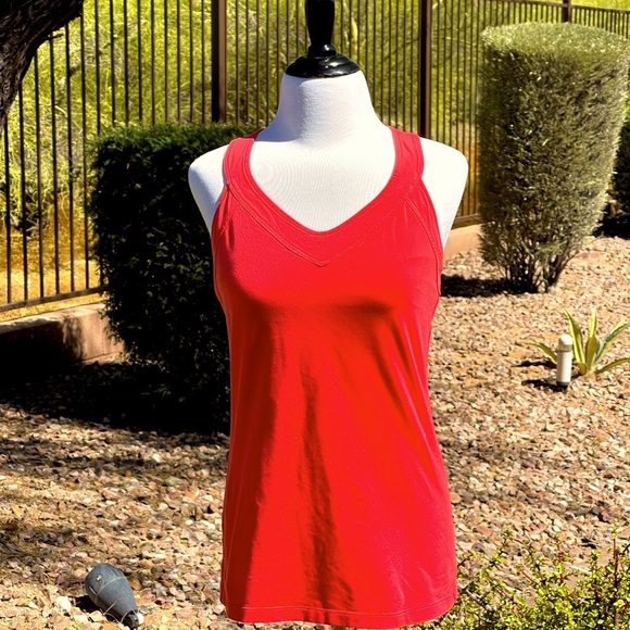 Lucy | Tops | Lucy Athletic Top | Poshmark